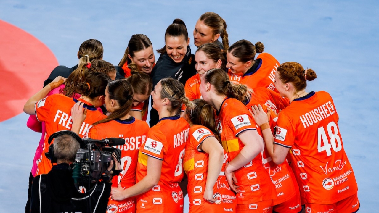 Hollandia is ott van a legjobb hatban - DVSC Kézilabda